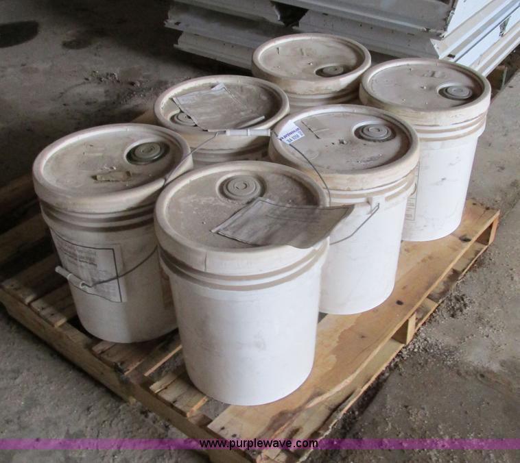 (6) five gallon buckets of diesel fuel anti-gel in Fredonia, KS | Item ...