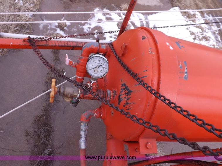 Hahn Hi-Boy H-300 self-propelled sprayer in Garden City, KS | Item ...