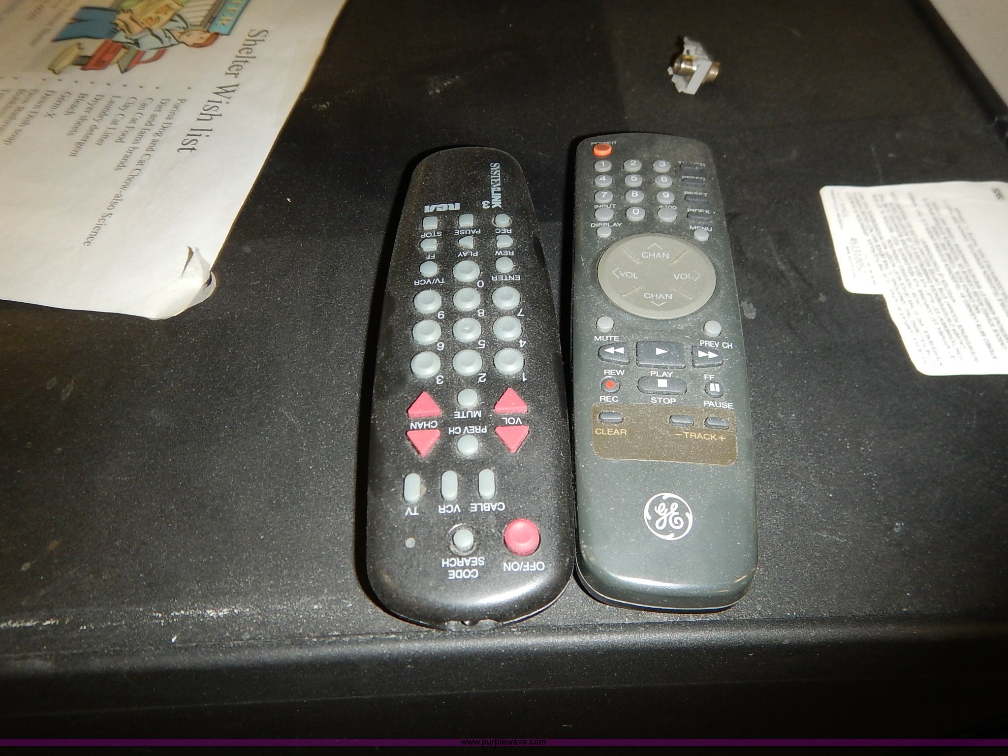 GE 20" television/VCR combination in Manhattan, KS | Item AV9537 sold ...