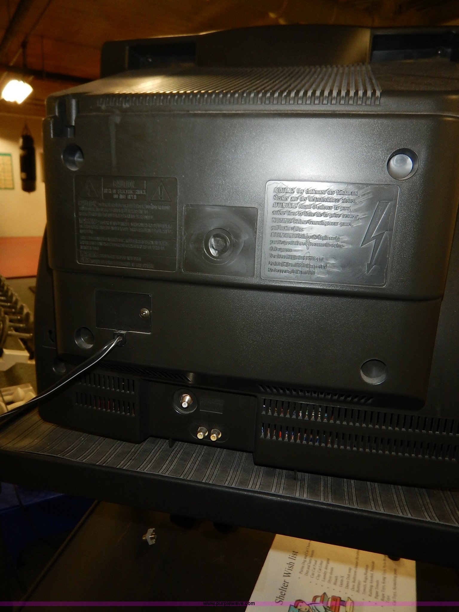 GE 20" television/VCR combination in Manhattan, KS | Item AV9537 sold ...
