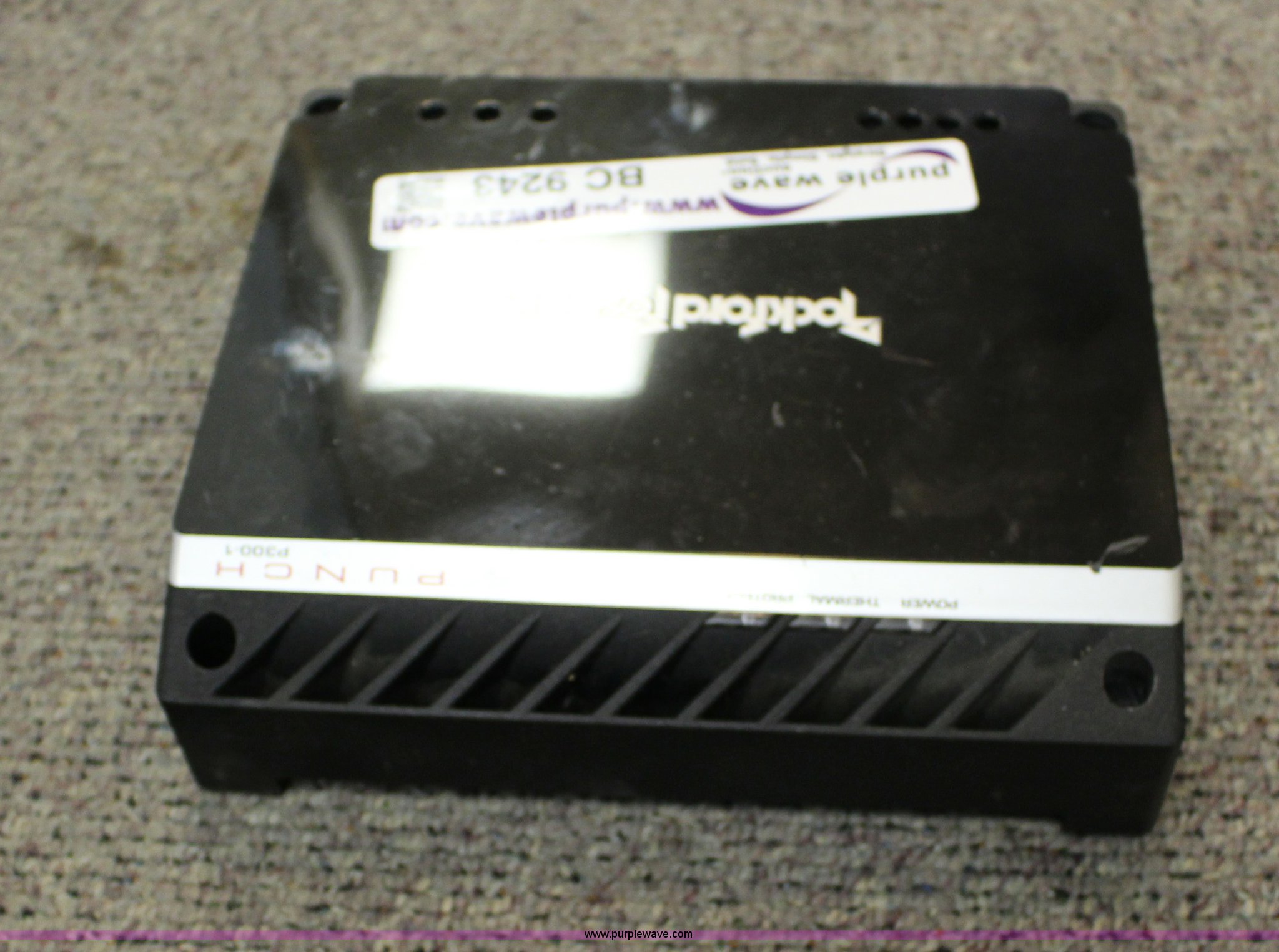 (2) amps in Emporia, KS | Item BC9243 sold | Purple Wave