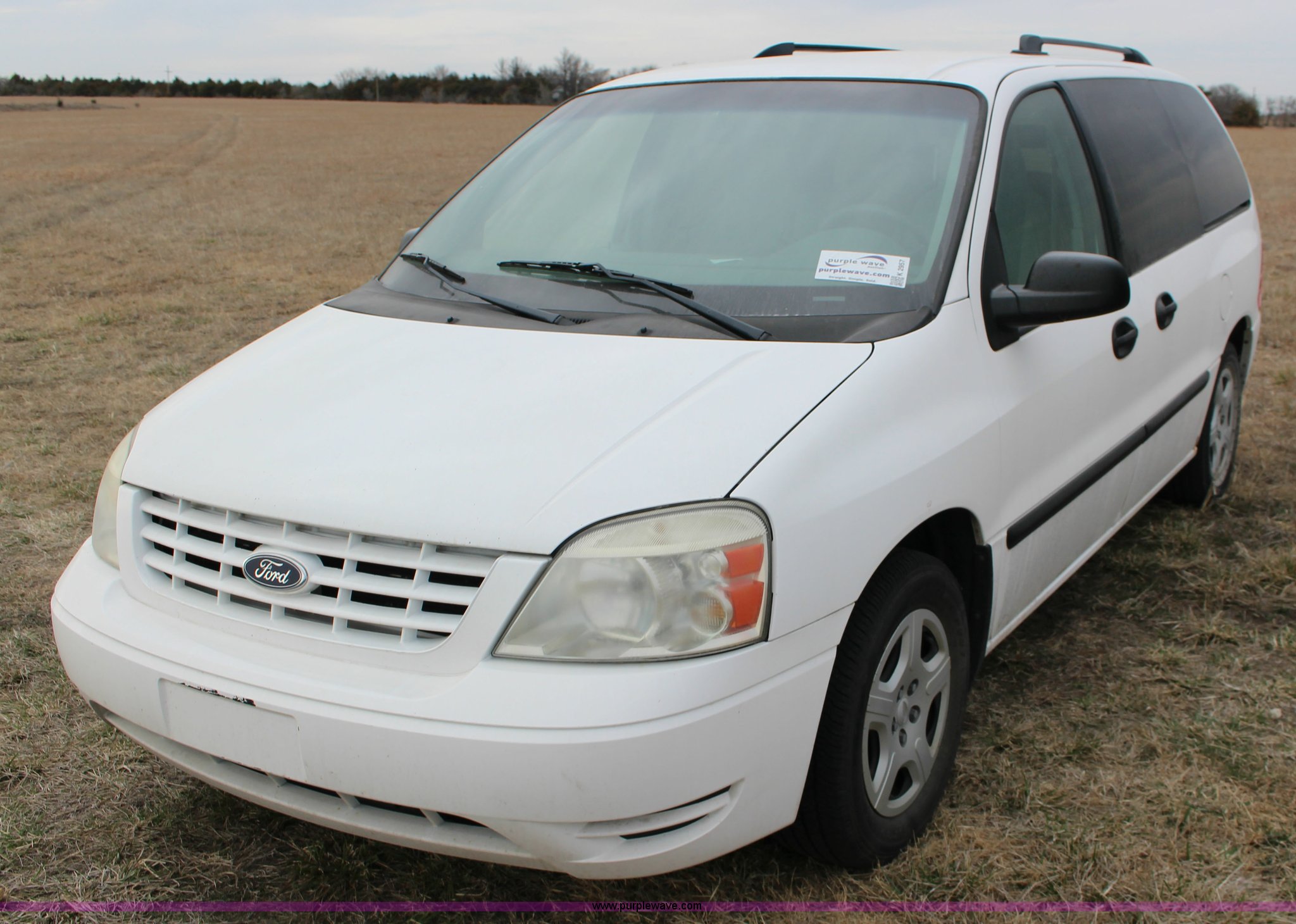 2006 Ford Freestar SE van in Rose Hill, KS | Item K2957 sold | Purple Wave