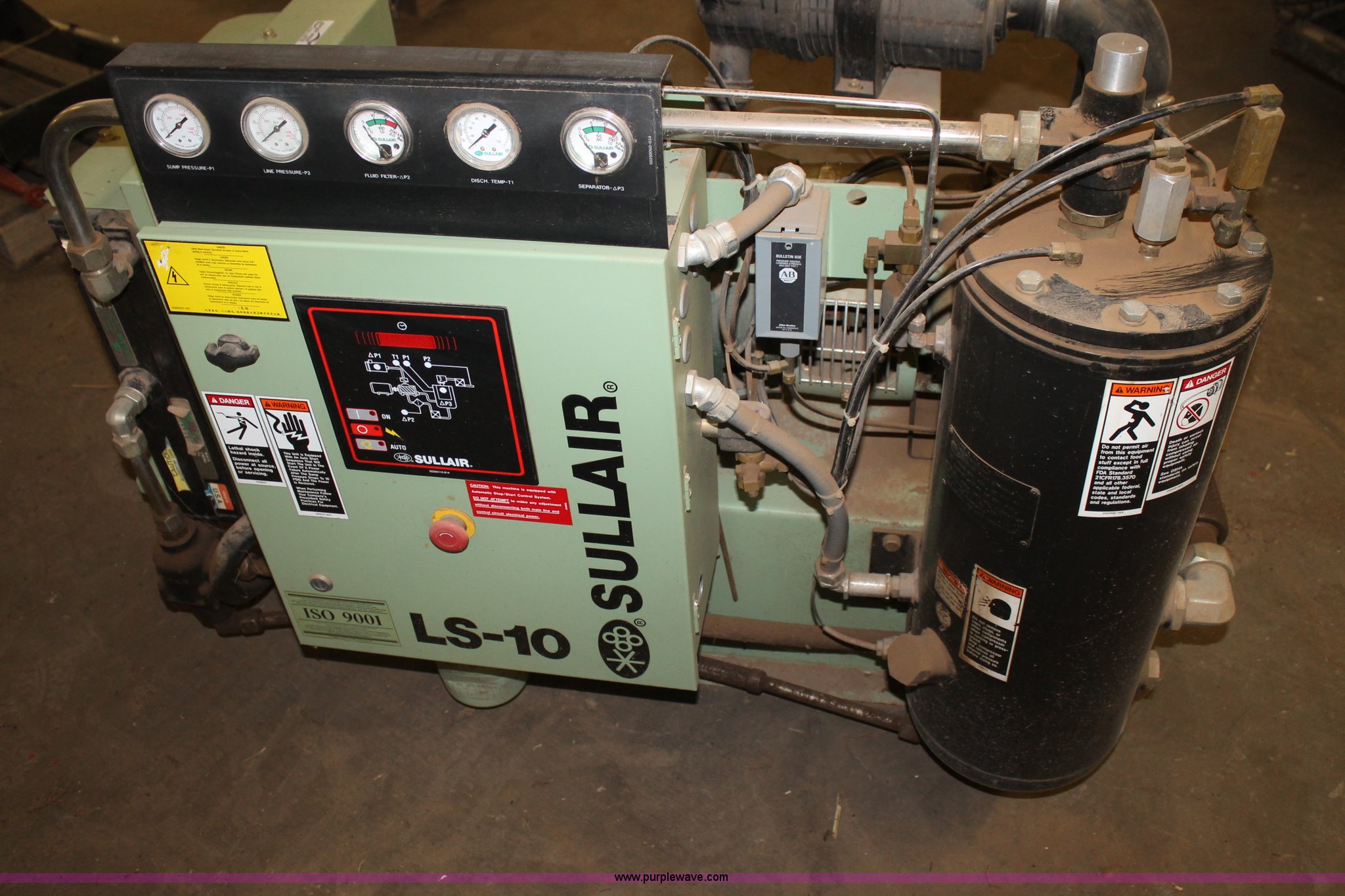 Sullair LS10 air compressor in Tulia, TX | Item AO9562 sold | Purple Wave