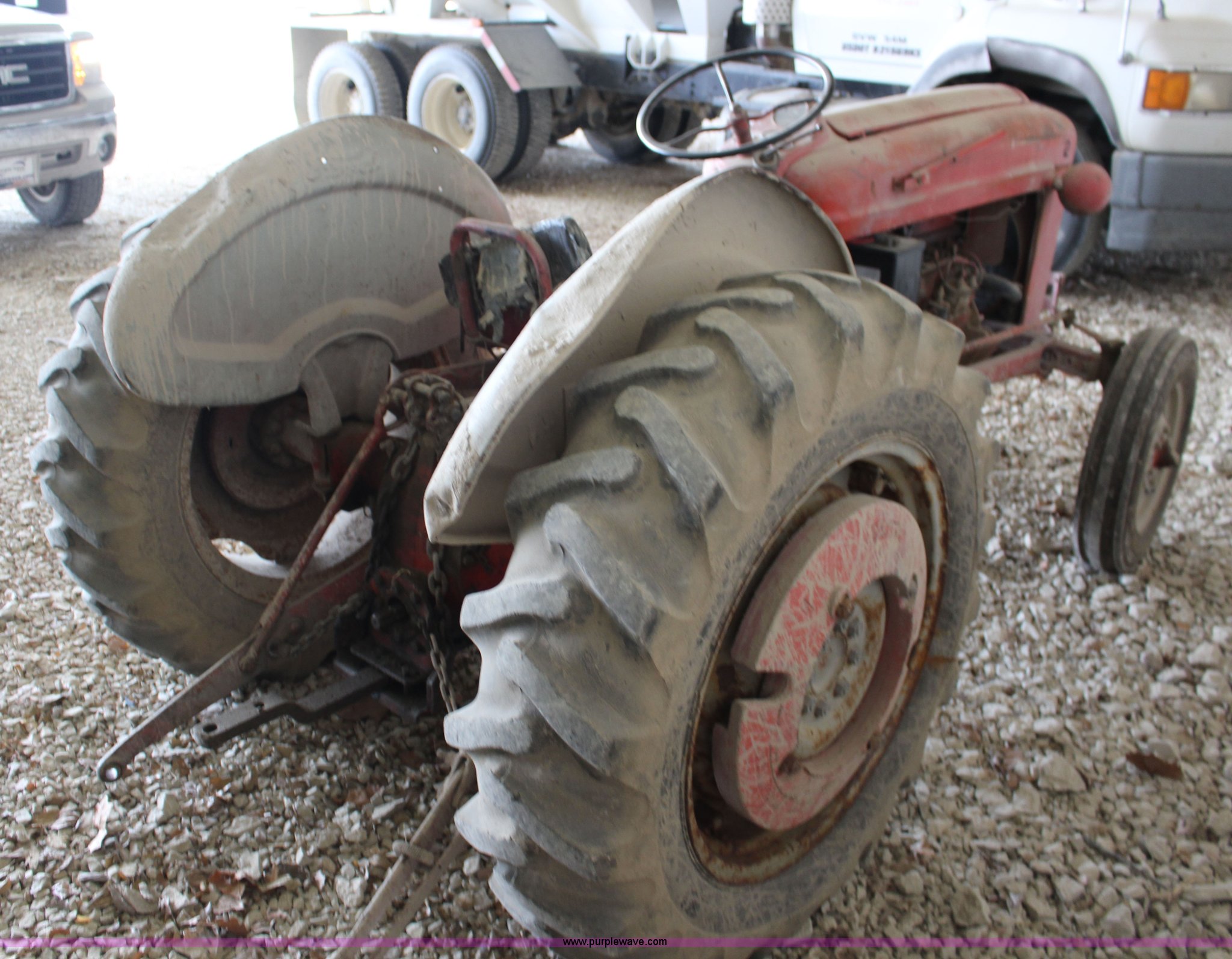 Ford 671 Select-O-Speed tractor in Chapman, KS | Item BC9223 sold ...