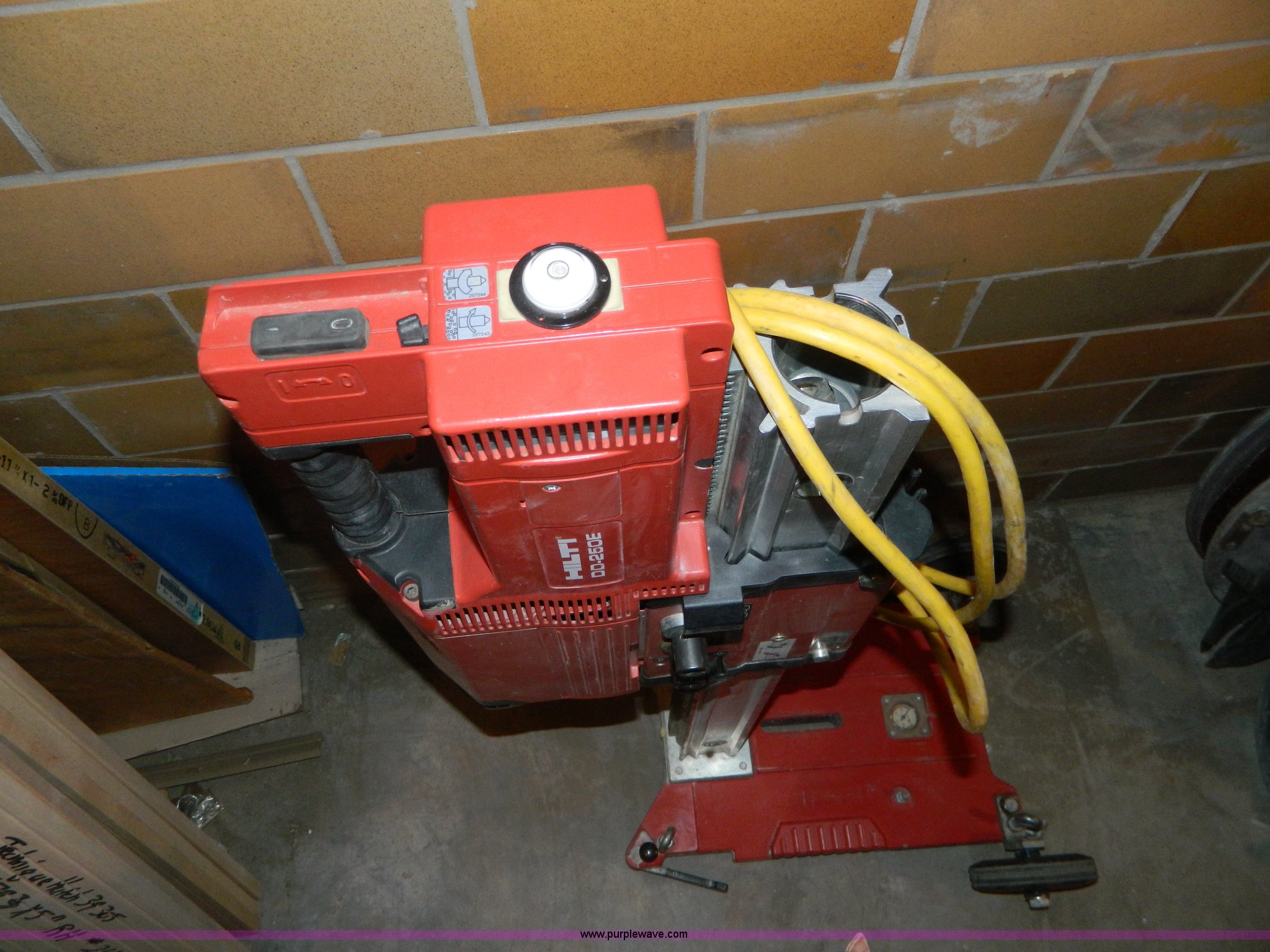 Hilti DD250E core drill in Great Bend, KS | Item BH9734 sold | Purple Wave