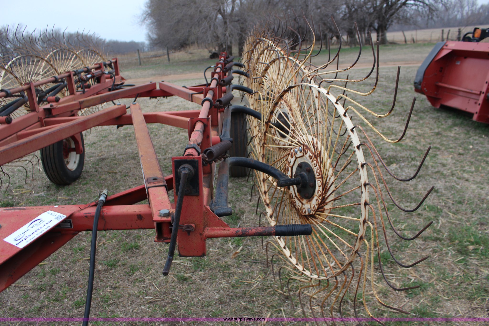 H&S bi-fold hay rake in Conway Springs, KS | Item F7574 sold | Purple Wave