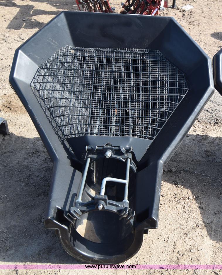 Poly grain dump chute in Kinsley, KS | Item BQ9720 sold | Purple Wave