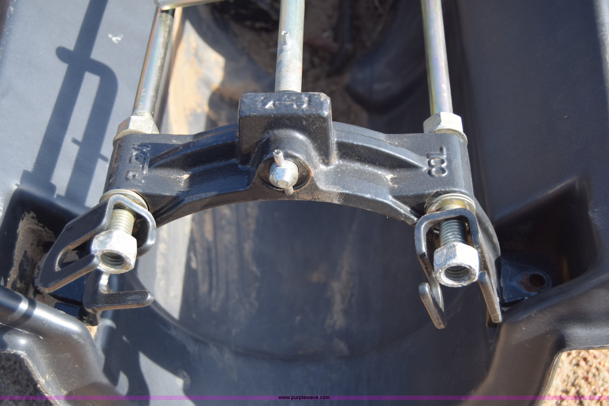 Poly grain dump chute in Kinsley, KS | Item BQ9719 sold | Purple Wave