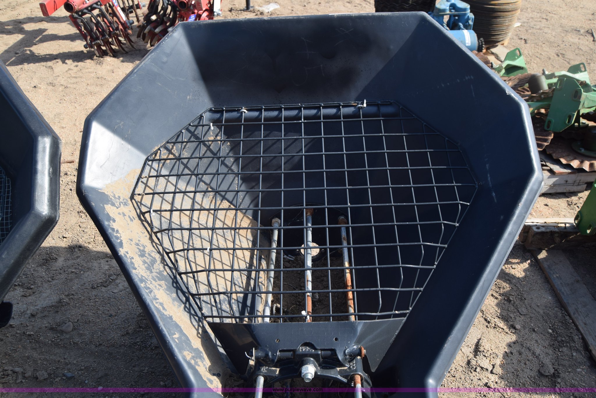 Poly grain dump chute in Kinsley, KS | Item BQ9720 sold | Purple Wave