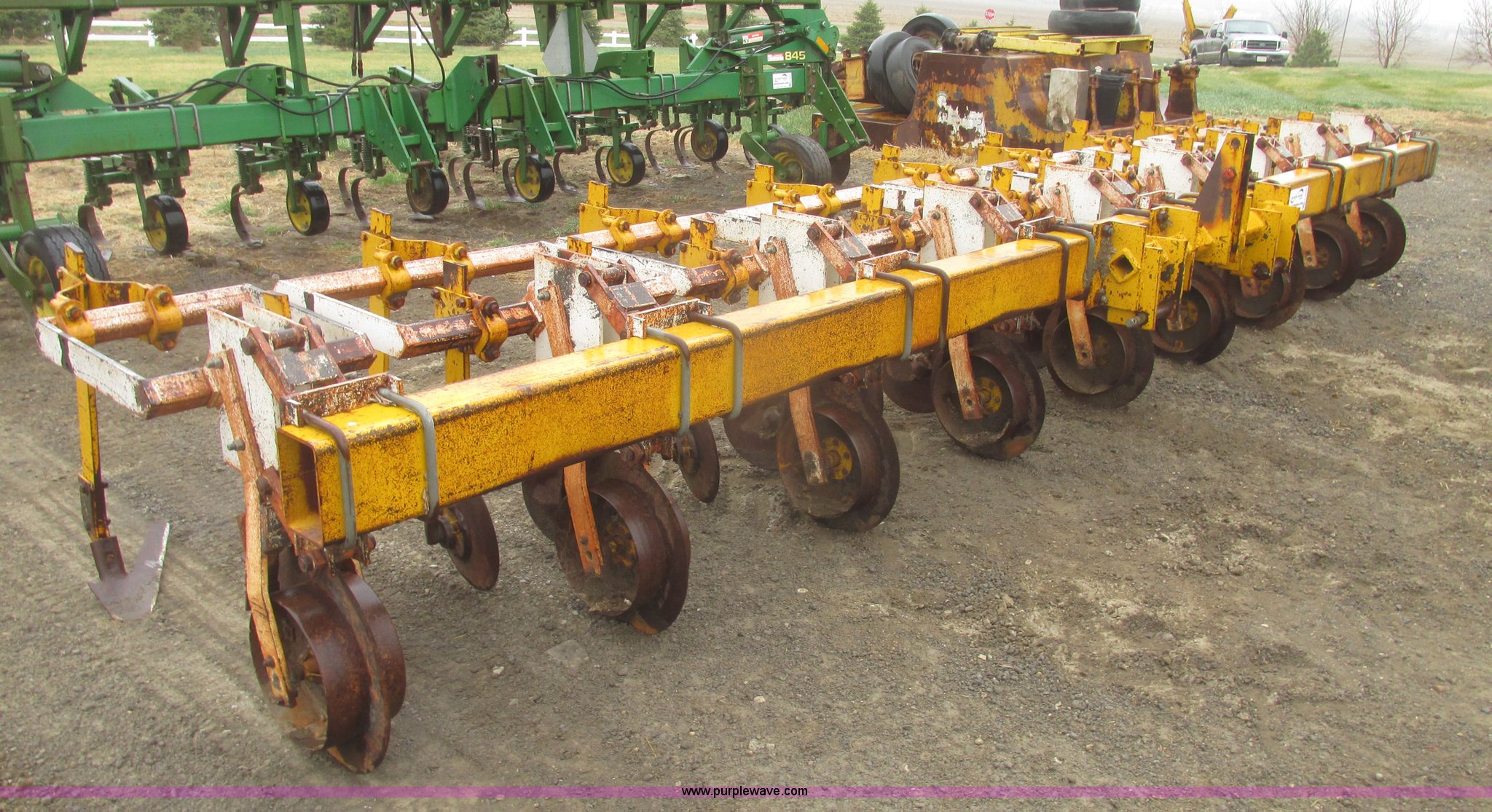 Buffalo 4600-8H row crop cultivator in Wayne, NE | Item H4693 sold ...