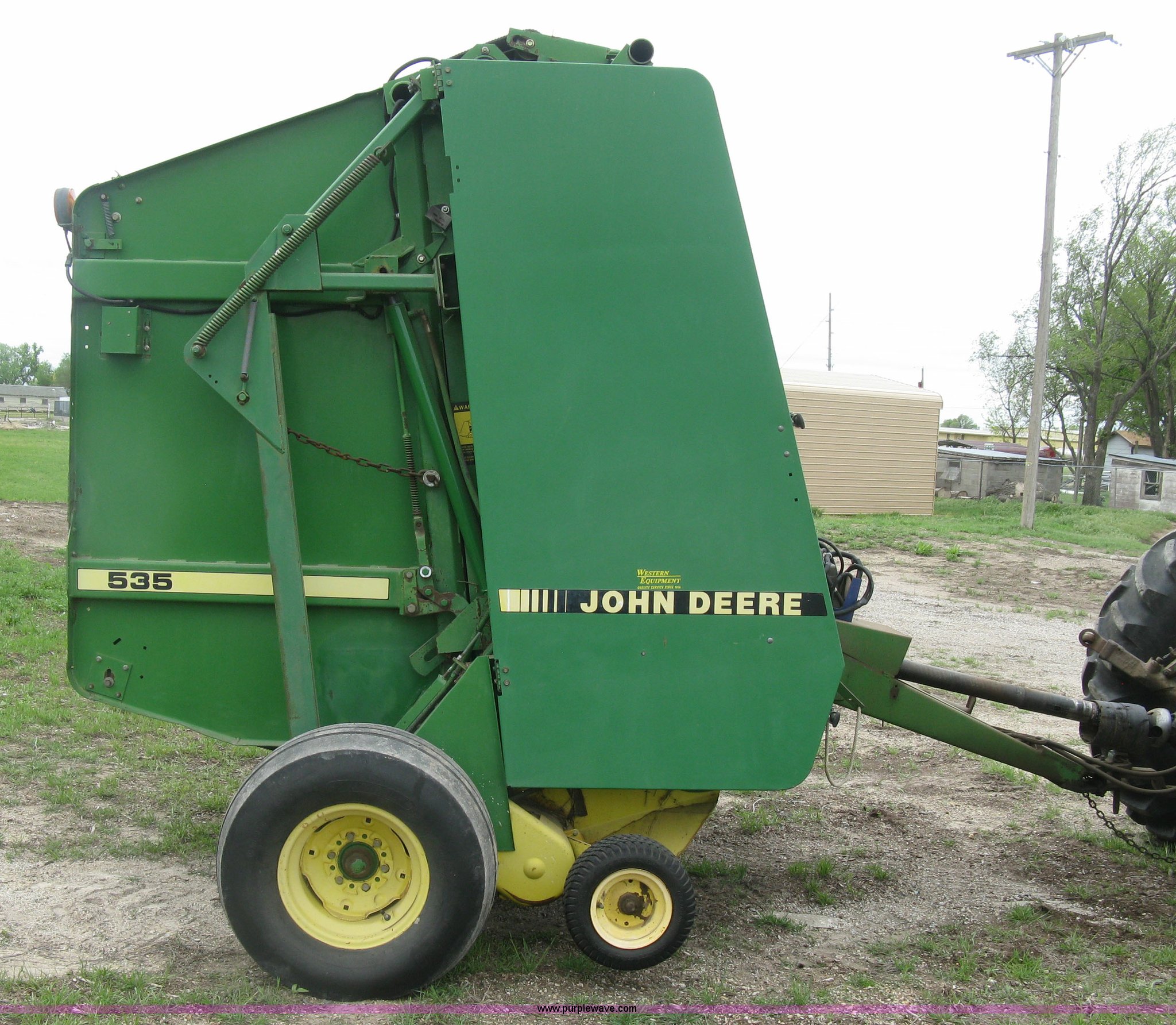 1992 John Deere 535 round baler in Wichita, KS | Item H8649 sold ...