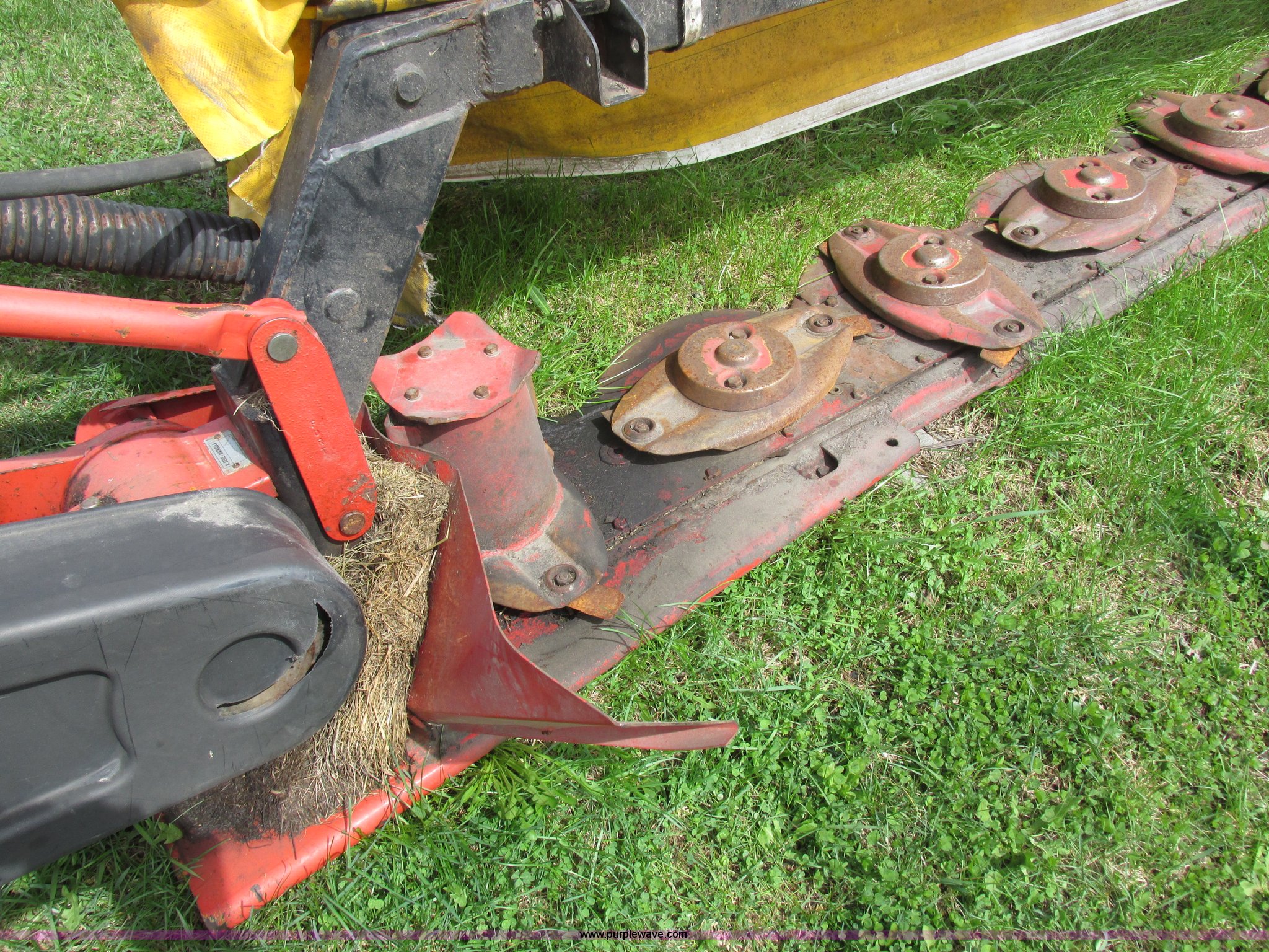 Fort disc mower in Grant City, MO | Item K2103 sold | Purple Wave