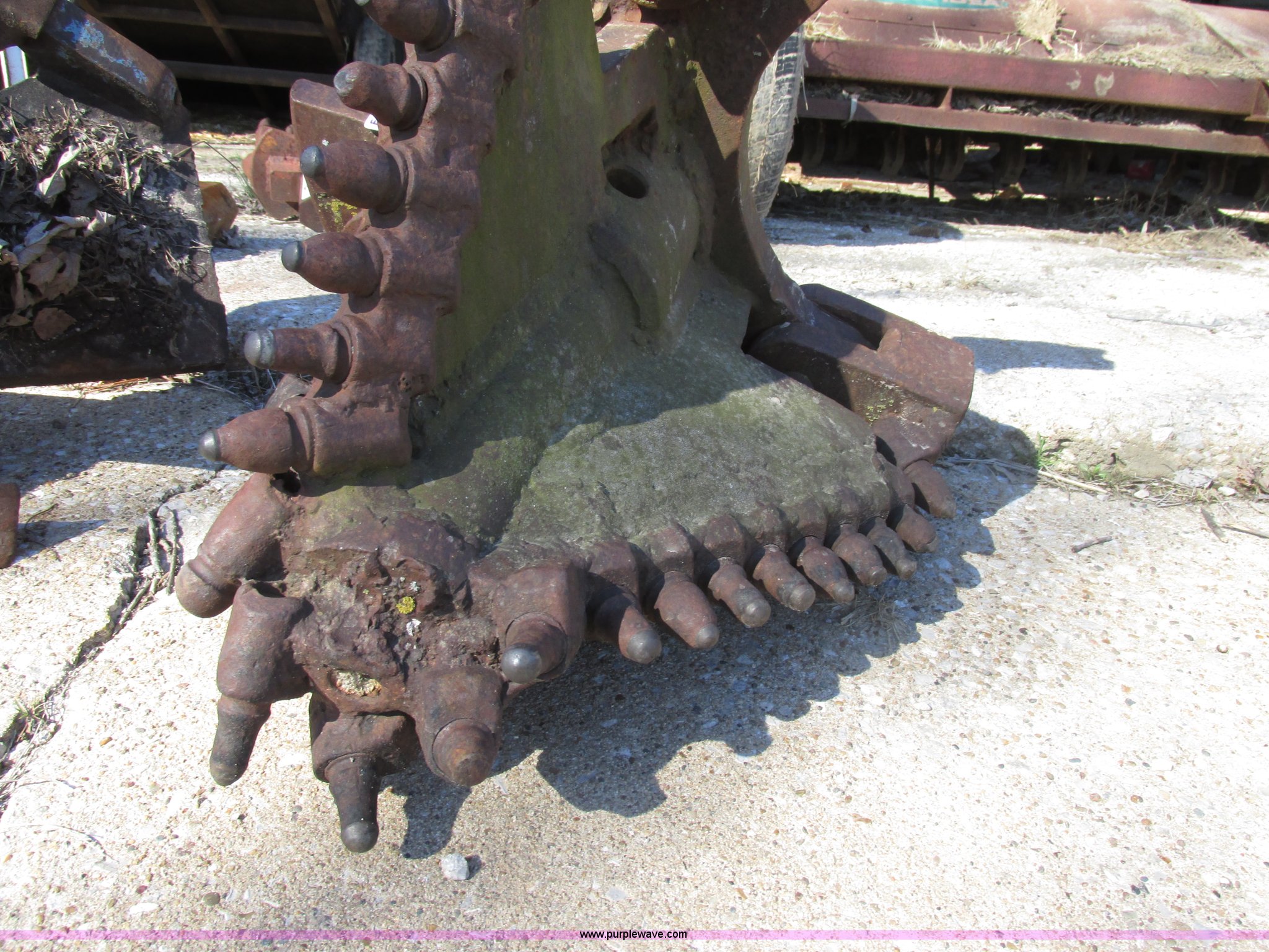 Barbco rock head boring auger in Troy, MO | Item AW9757 sold | Purple Wave