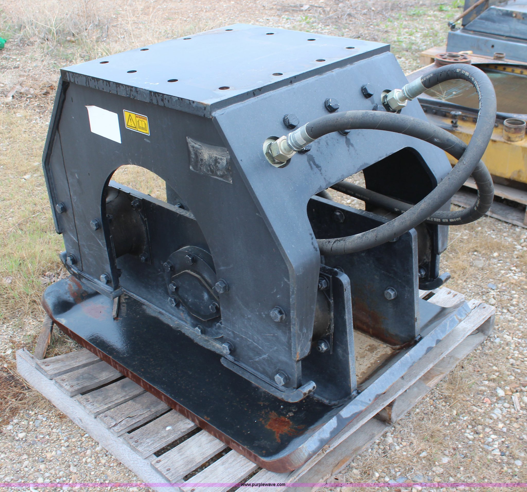 Caterpillar CVP110 vibratory plate compactor in Manhattan, KS | Item ...