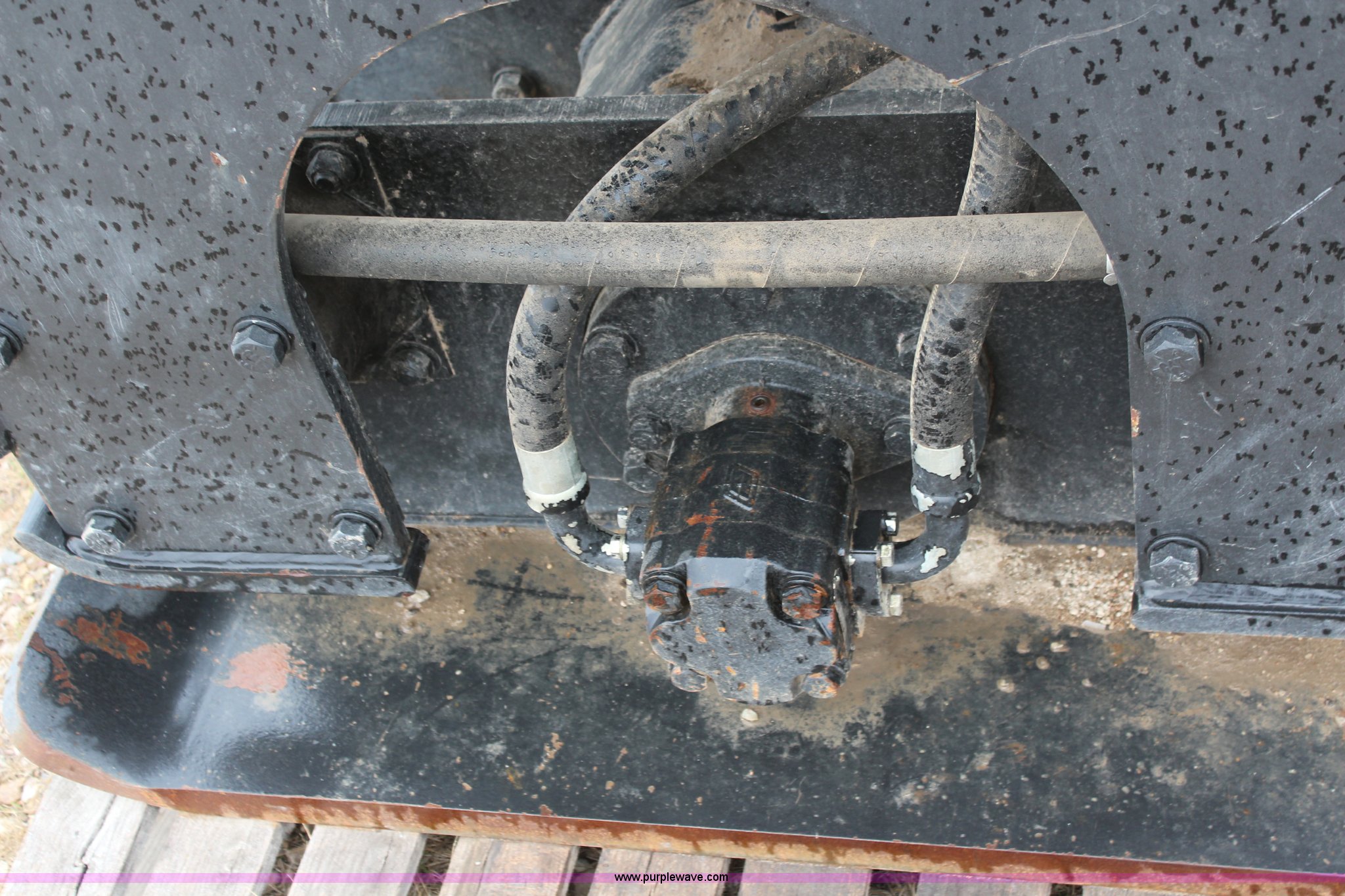 Caterpillar CVP110 vibratory plate compactor in Manhattan, KS | Item ...