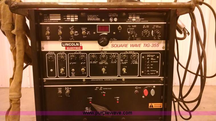 Lincoln Square Wave TIG-355 welder in Belton, MO | Item G6632 sold ...