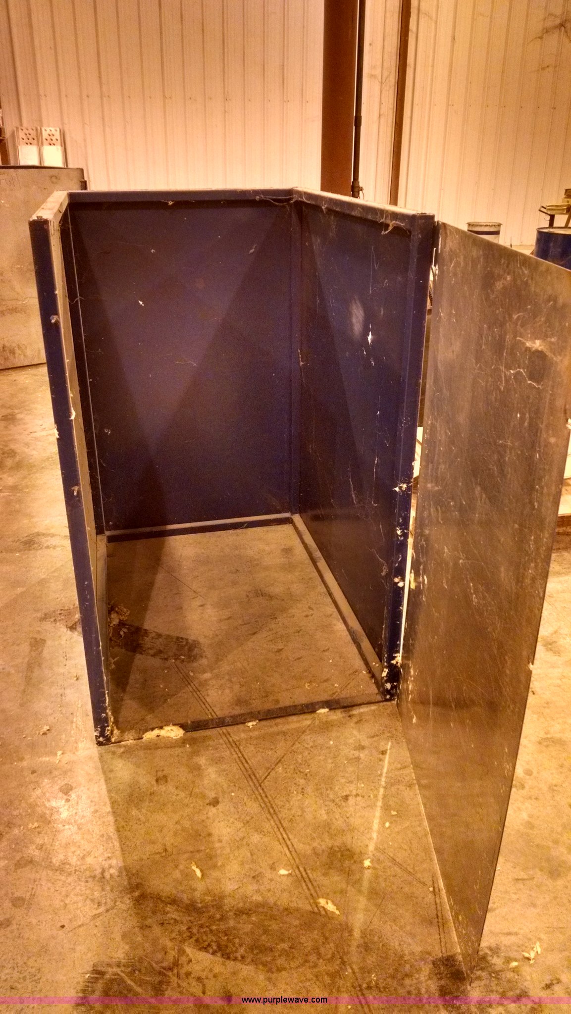 51" x 35" x 55"H steel oxygen and acetylene bottle containment box in ...