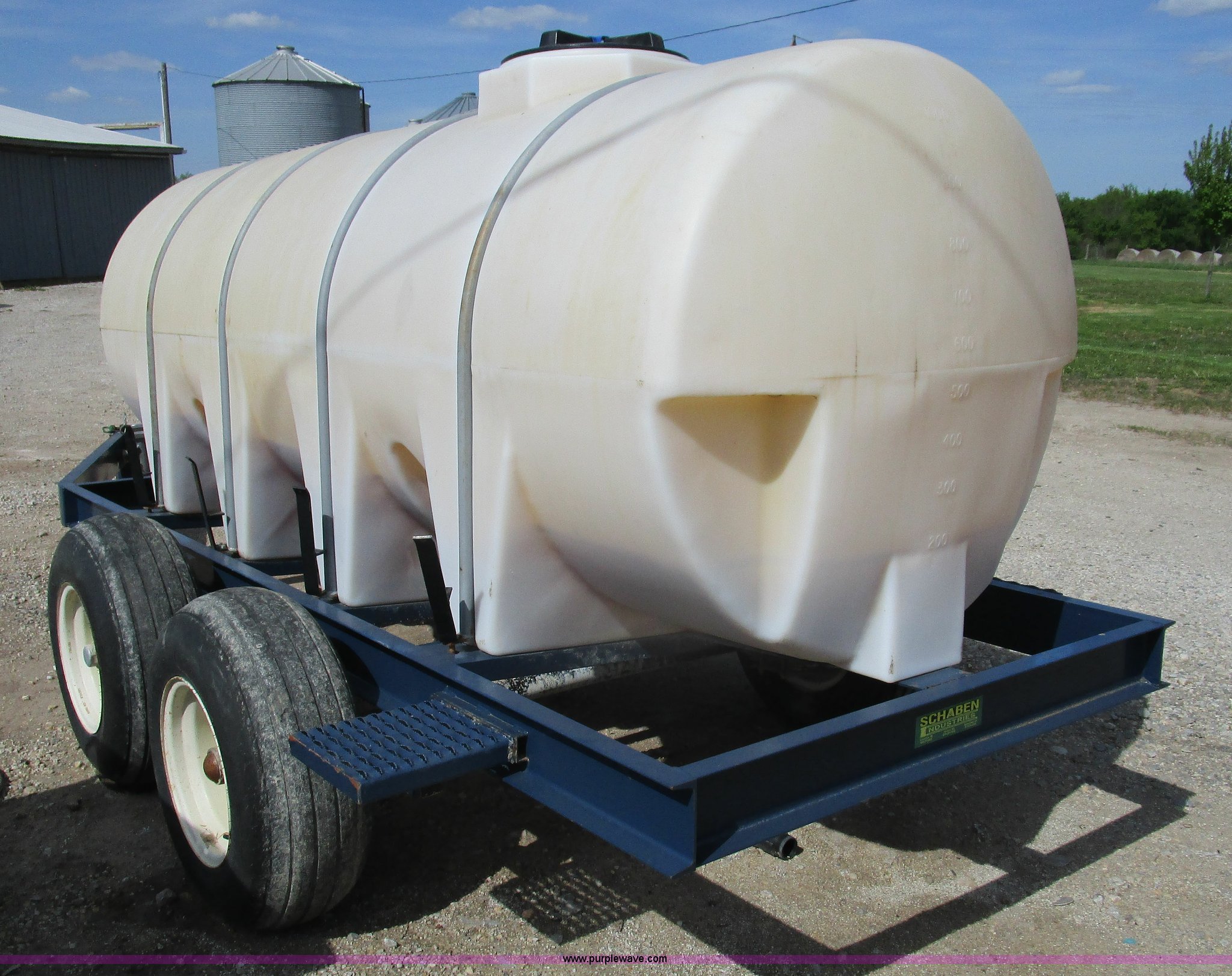 Schaben poly tank trailer in Elsmore, KS | Item D2425 sold | Purple Wave