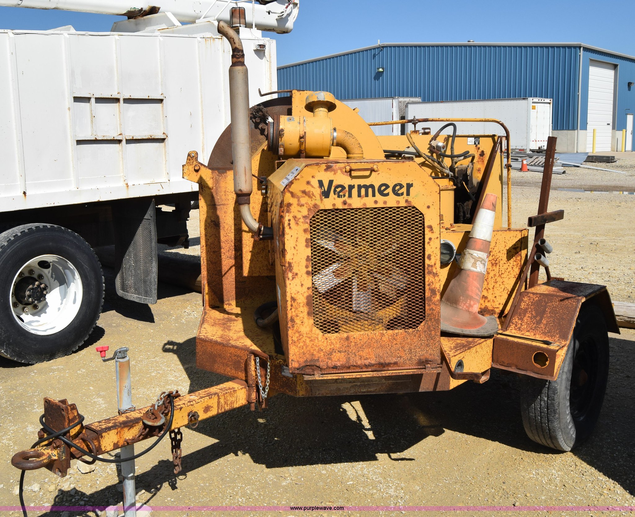 1992 Vermeer 1250 chipper in Hutchinson, KS | Item E6339 sold | Purple Wave