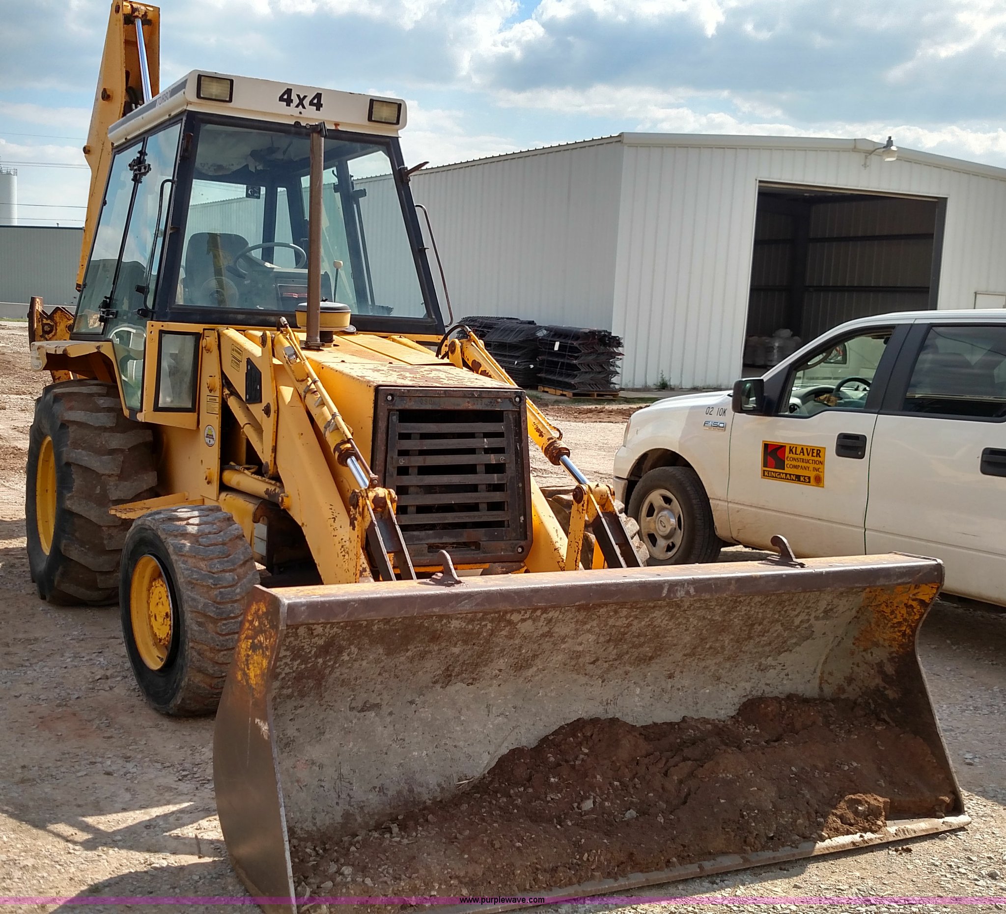 1987 JCB 1550B backhoe in Kingman, KS | Item F7739 sold | Purple Wave