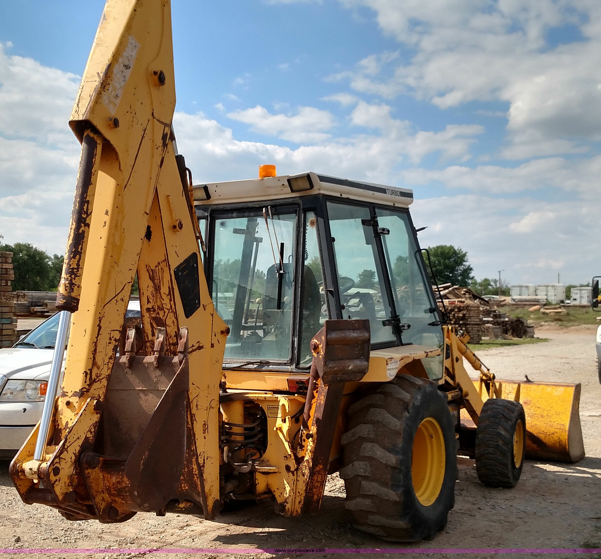 1987 JCB 1550B backhoe in Kingman, KS | Item F7739 sold | Purple Wave