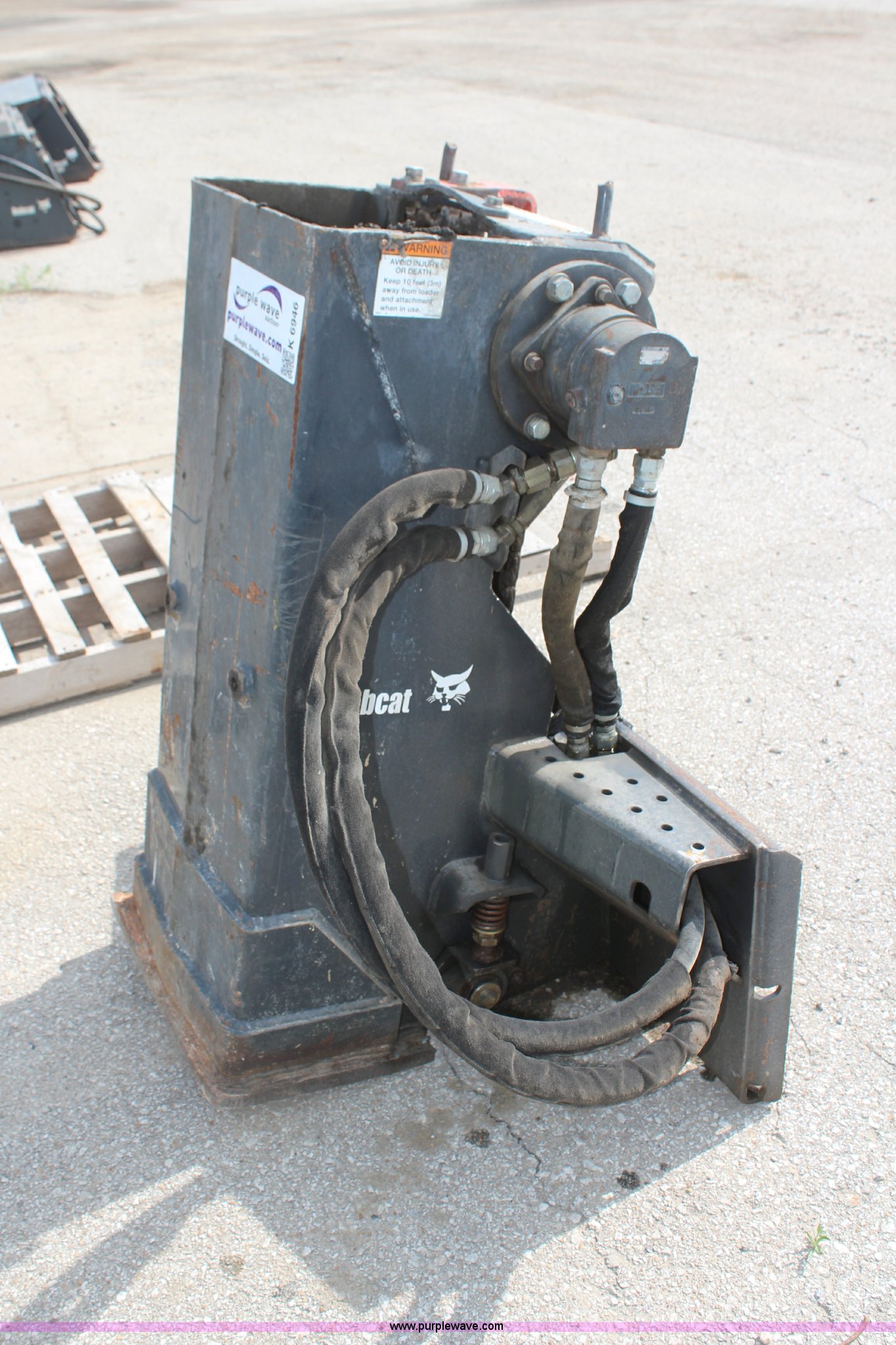 Bobcat skid steer drop hammer in Lawrence, KS | Item K6946 sold ...