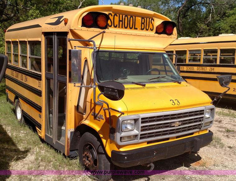 1995 Chevrolet G30 bus in Cottonwood Falls, KS | Item F7747 sold ...