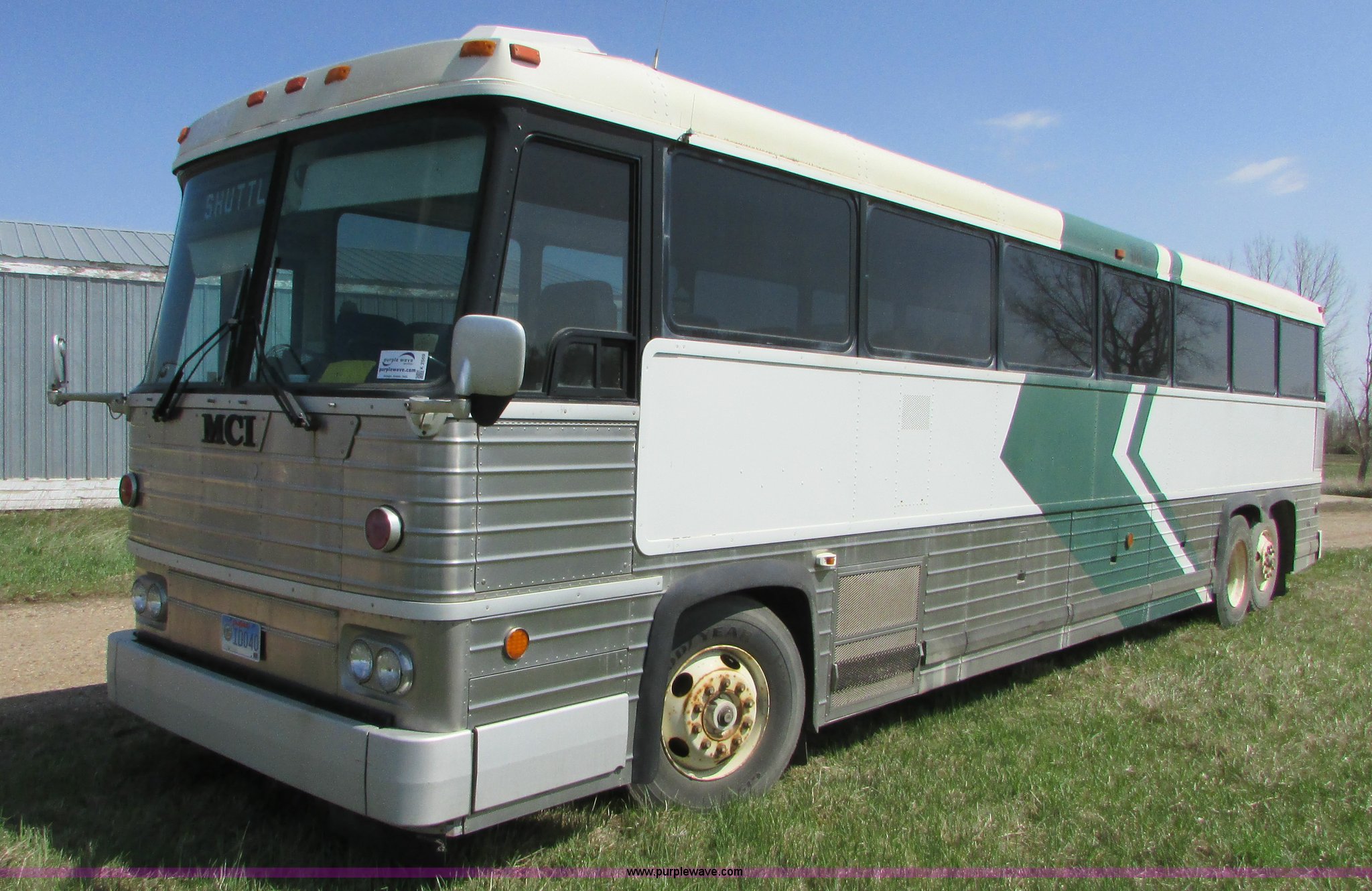 1982 MCI Crusader II bus | Item K2569 | 6-2-2015