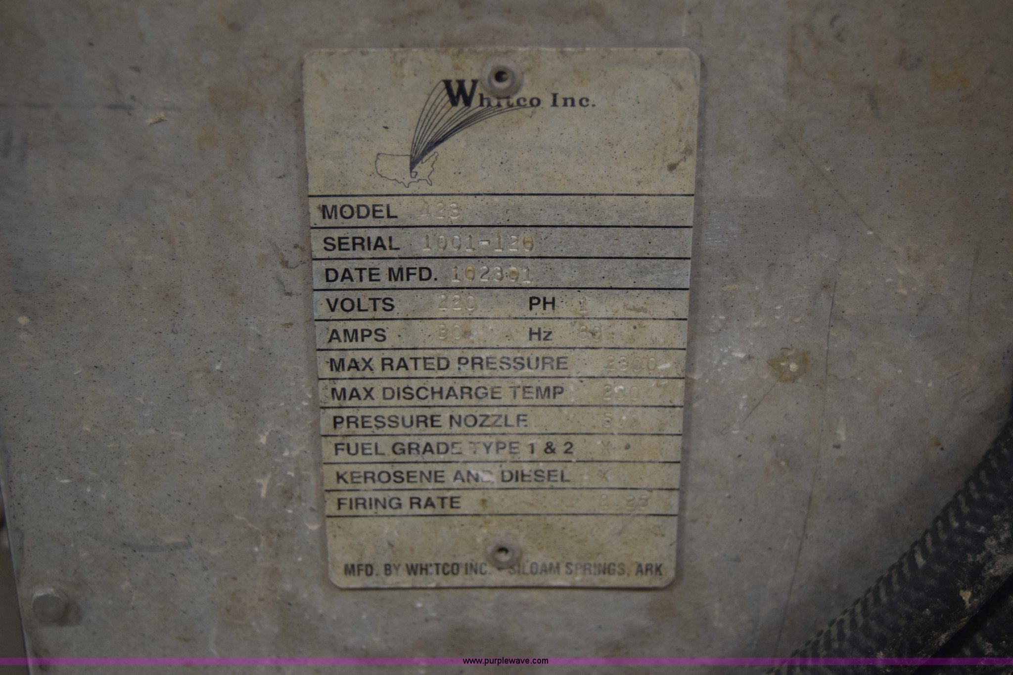 Whitco 423 pressure washer in Benton, KS | Item BQ9672 sold | Purple Wave