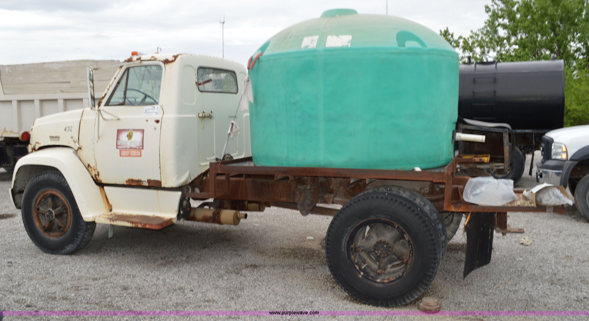 1968 GMC 7500 water truck in Kansas City, MO | Item I4553 sold | Purple ...