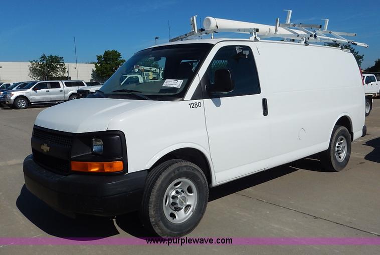 2007 Chevrolet Express 3500 Cargo van in Topeka, KS | Item K7436 sold ...