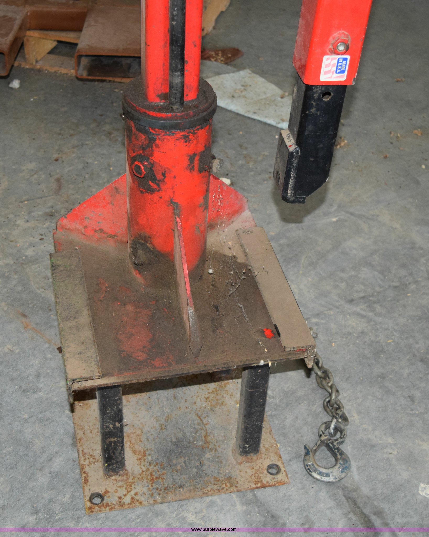 Norco engine hoist in Concordia, KS | Item AQ9133 sold | Purple Wave