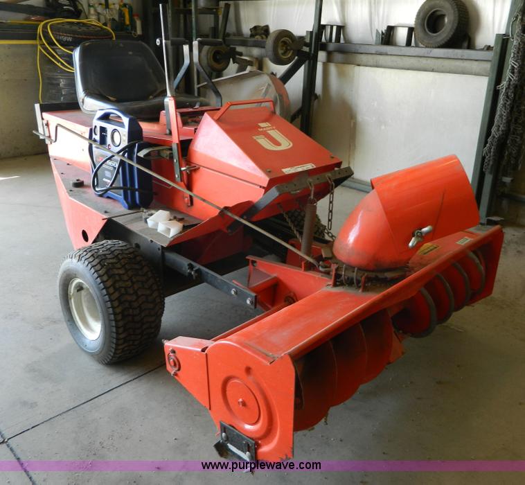 Deines-marty 1800 Zero turn mower in Hays, KS | Item AZ9001 sold ...