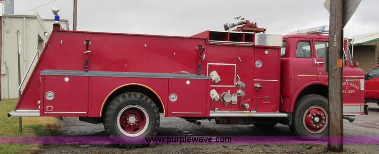 1981 Ford F800 Boardman pumper fire truck in Pleasant Valley, MO | Item ...