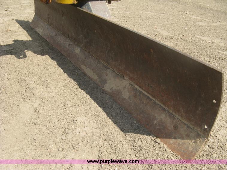 Ford 786A scraper blade in Kinsley, KS | Item K8666 sold | Purple Wave