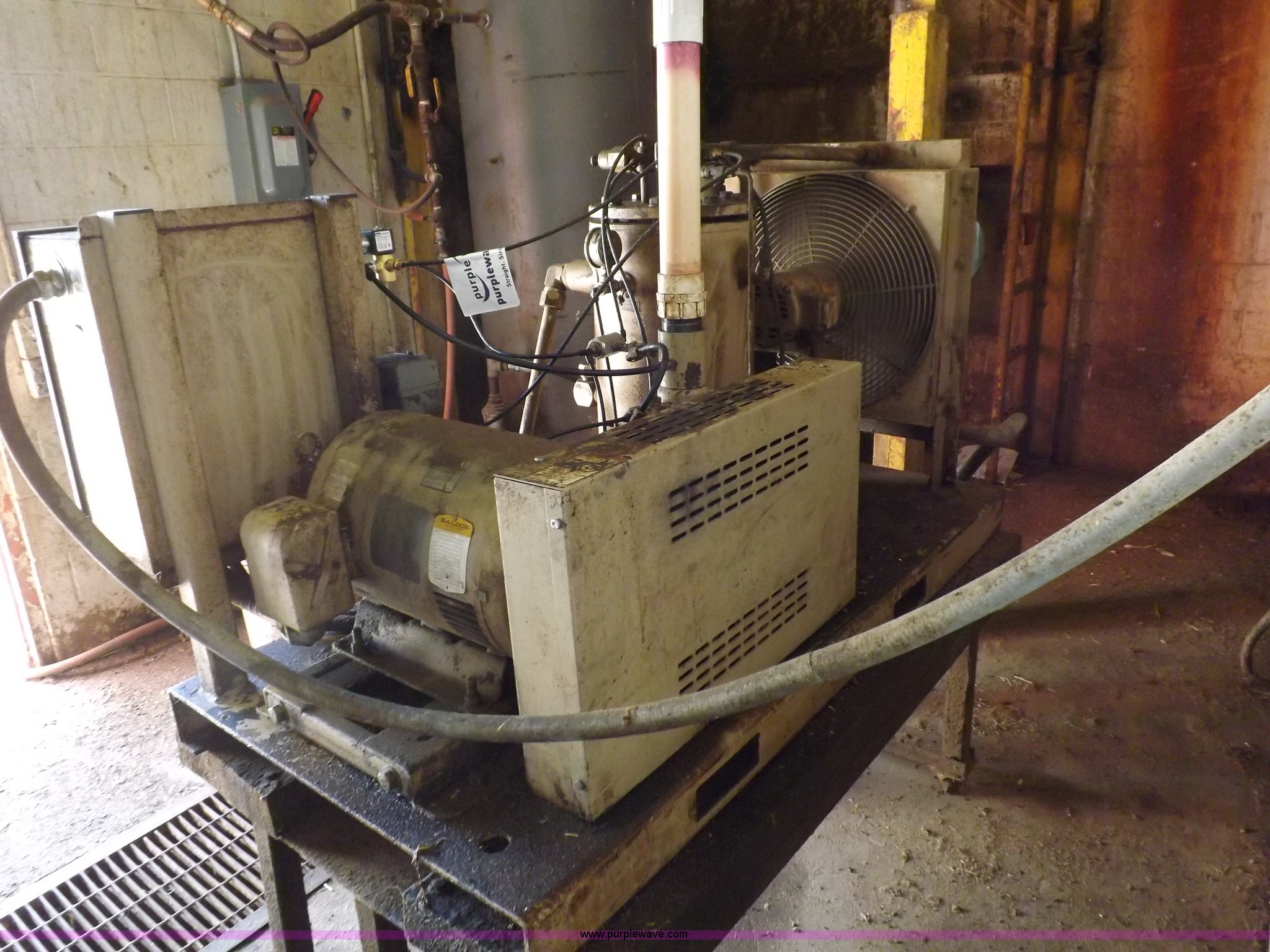 Curtis air compressor in Kismet, KS | Item K3984 sold | Purple Wave