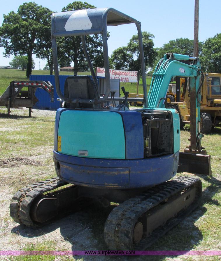 1999 IHI 30NX compact excavator in Columbia, MO | Item K2153 sold | Purple Wave