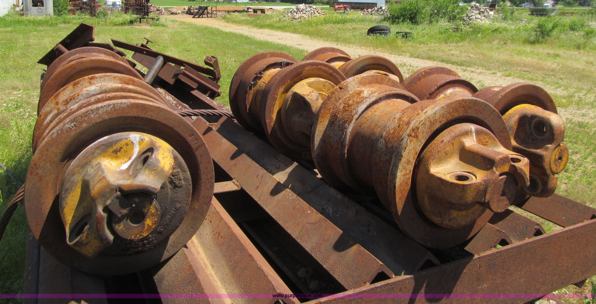 (6) bottom undercarriage rollers in Bayard, IA | Item K5706 sold ...
