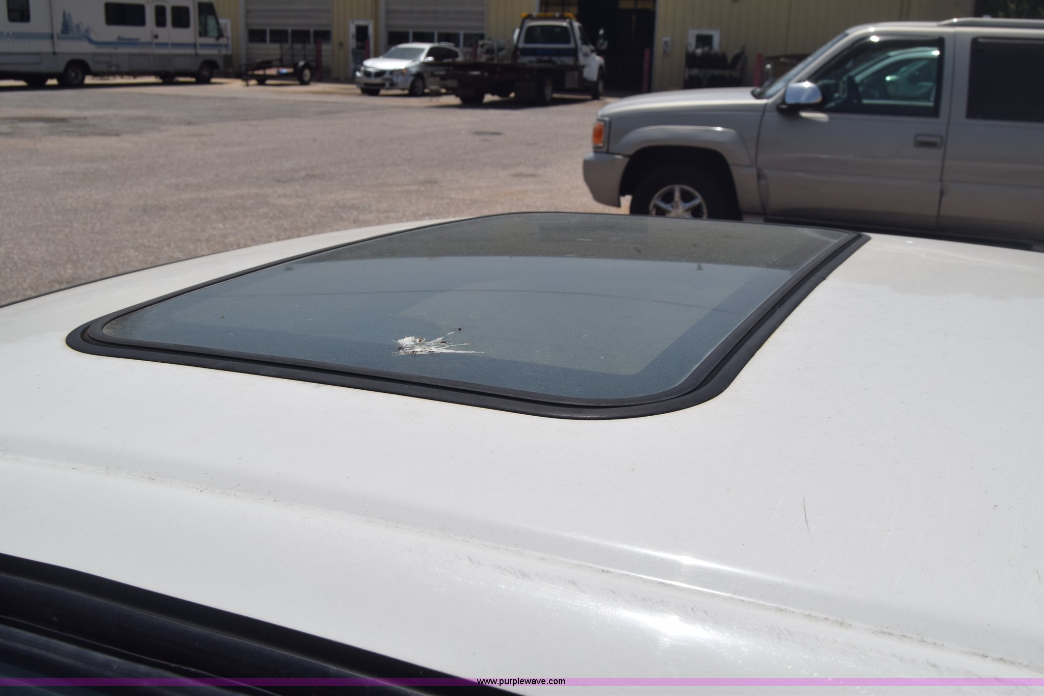 1996 Dodge Intrepid in Wichita, KS | Item J6697 sold | Purple Wave