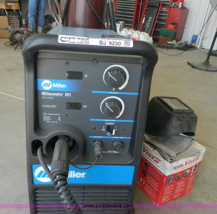 Miller MillerMatic 251 wire feed welder in Salina, KS | Item BJ9230 sold | Purple Wave
