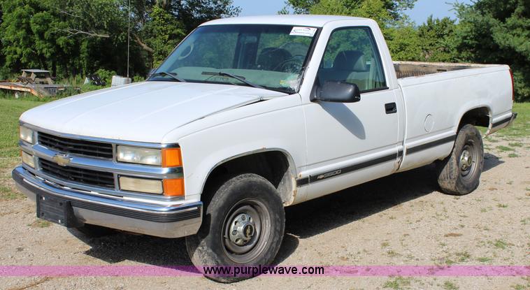 2000 Chevrolet C3500 pickup truck in Agency, MO | Item J5966 sold ...
