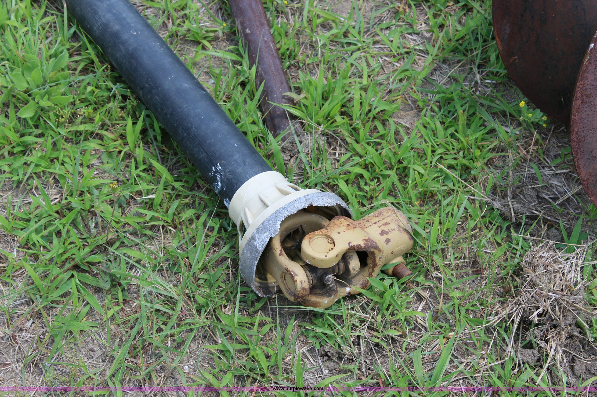 Leinbach post hole auger in Wathena, KS | Item BO9266 sold | Purple Wave