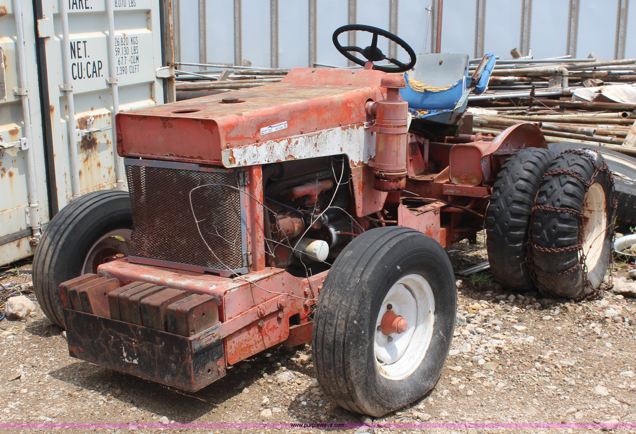 Jacobsen G10 turf tractor in Wamego, KS | Item BO9385 sold | Purple Wave