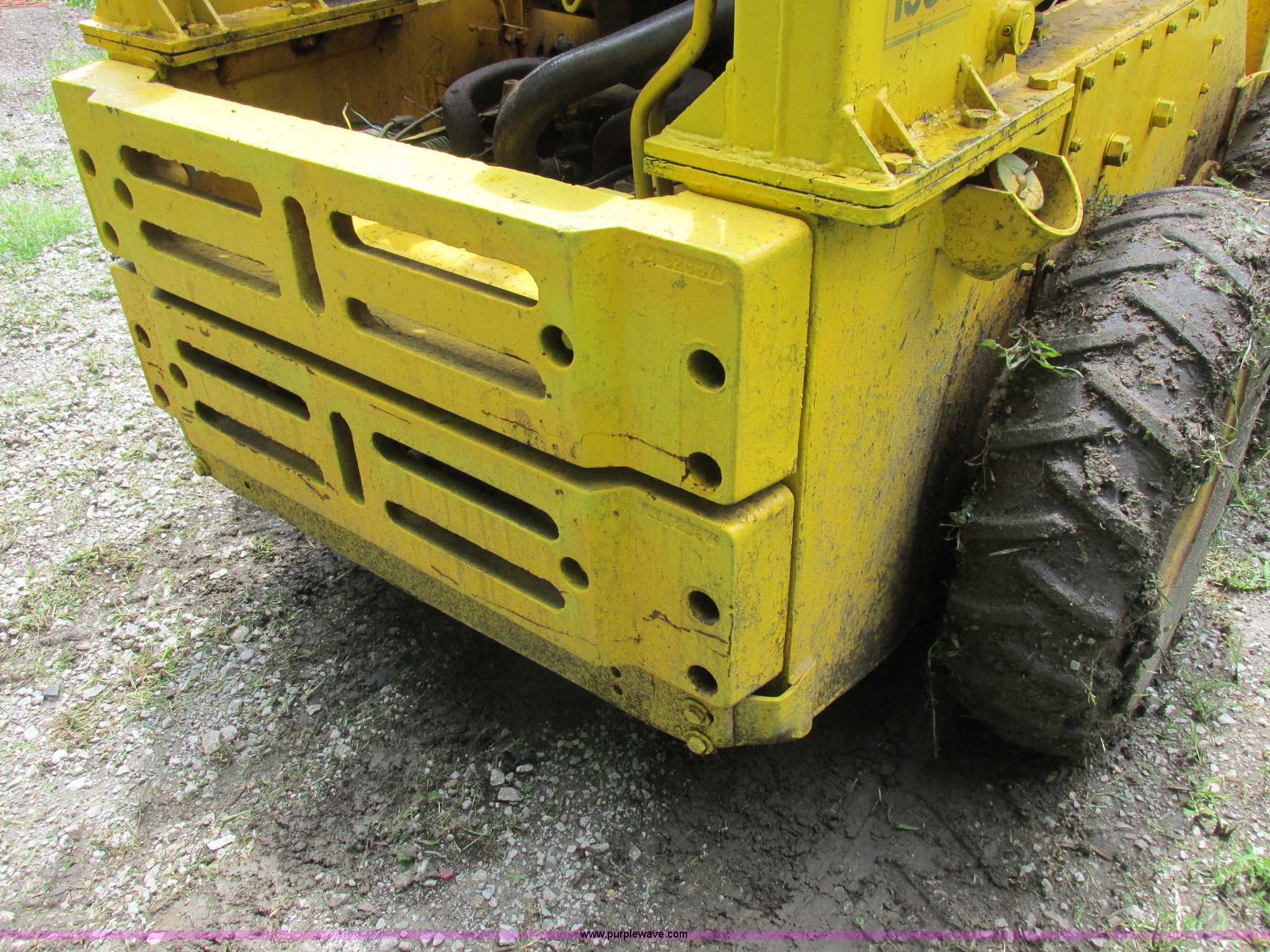 1972 Case 1530B skid steer in Plattsburg, MO | Item H3290 sold | Purple ...