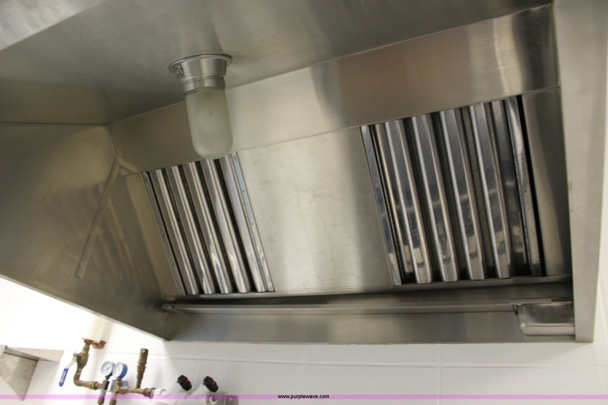 Greenheck overhead vent hood in Eudora, KS | Item BO9263 sold | Purple Wave