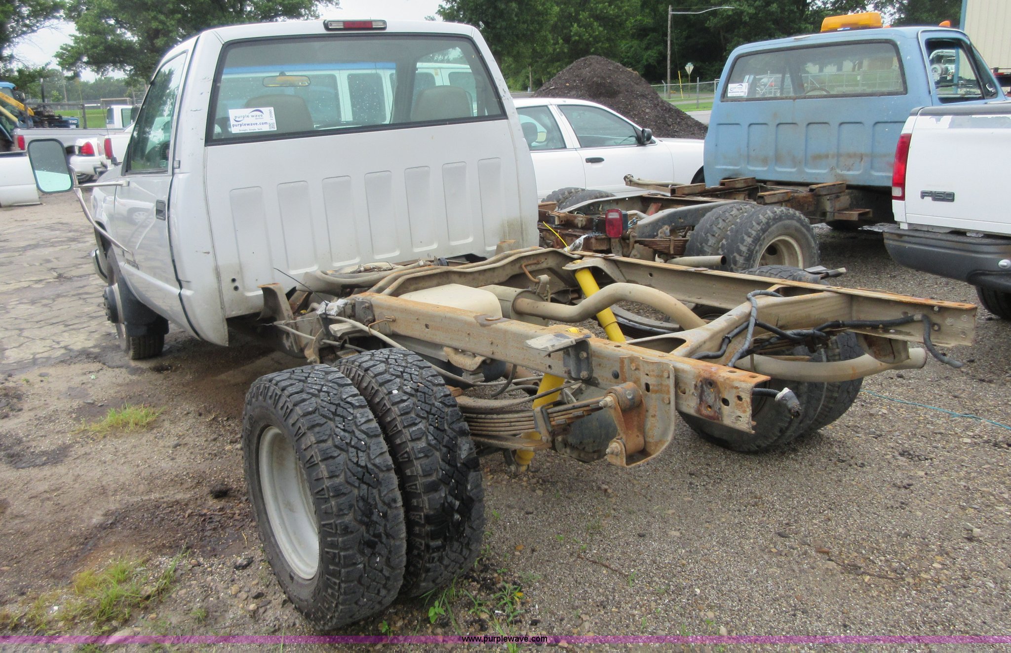 1996 GMC 3500 pickup truck cab and chassis in Pittsburg , KS | Item ...