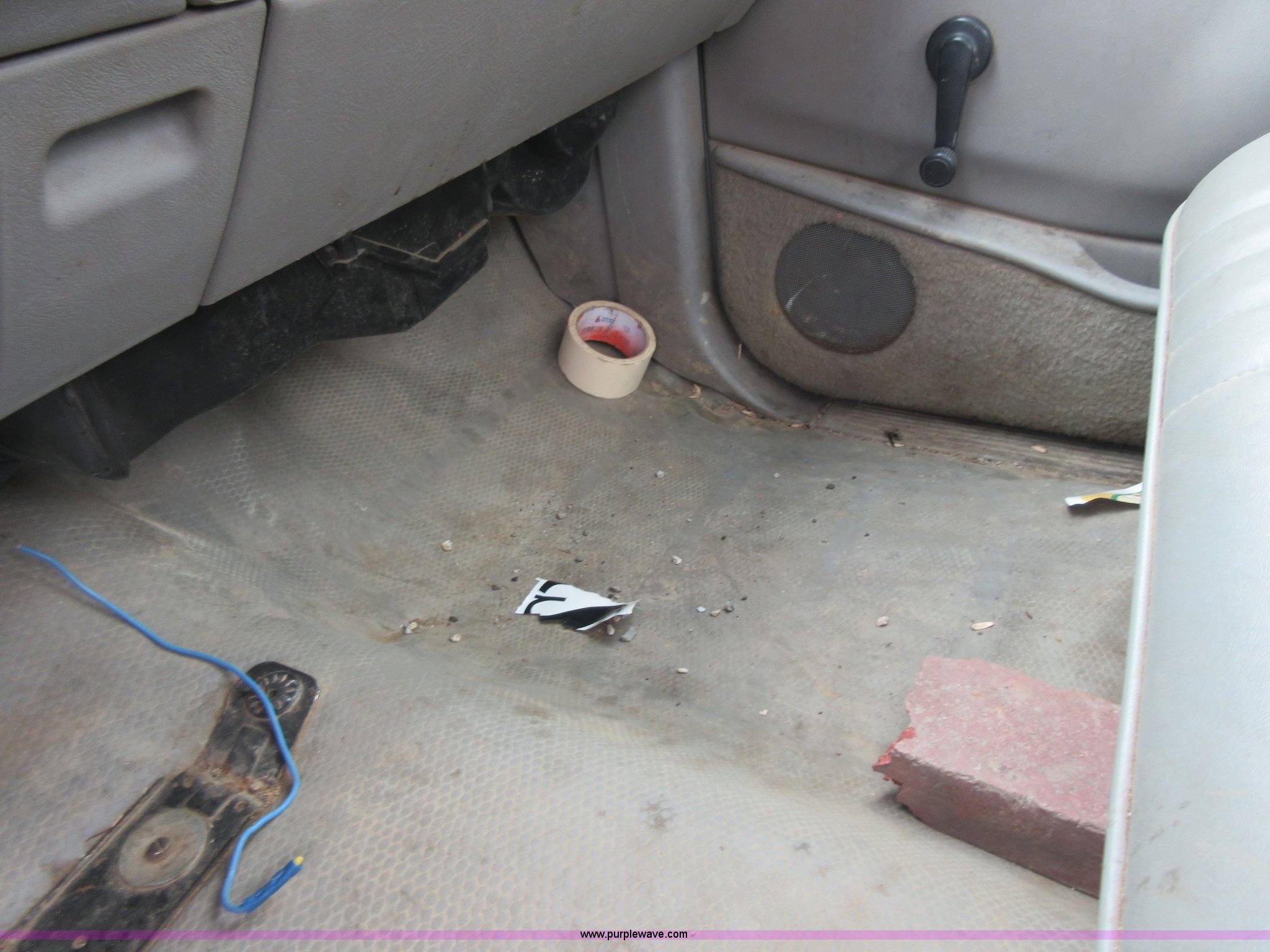 1996 GMC 3500 pickup truck cab and chassis in Pittsburg , KS | Item ...