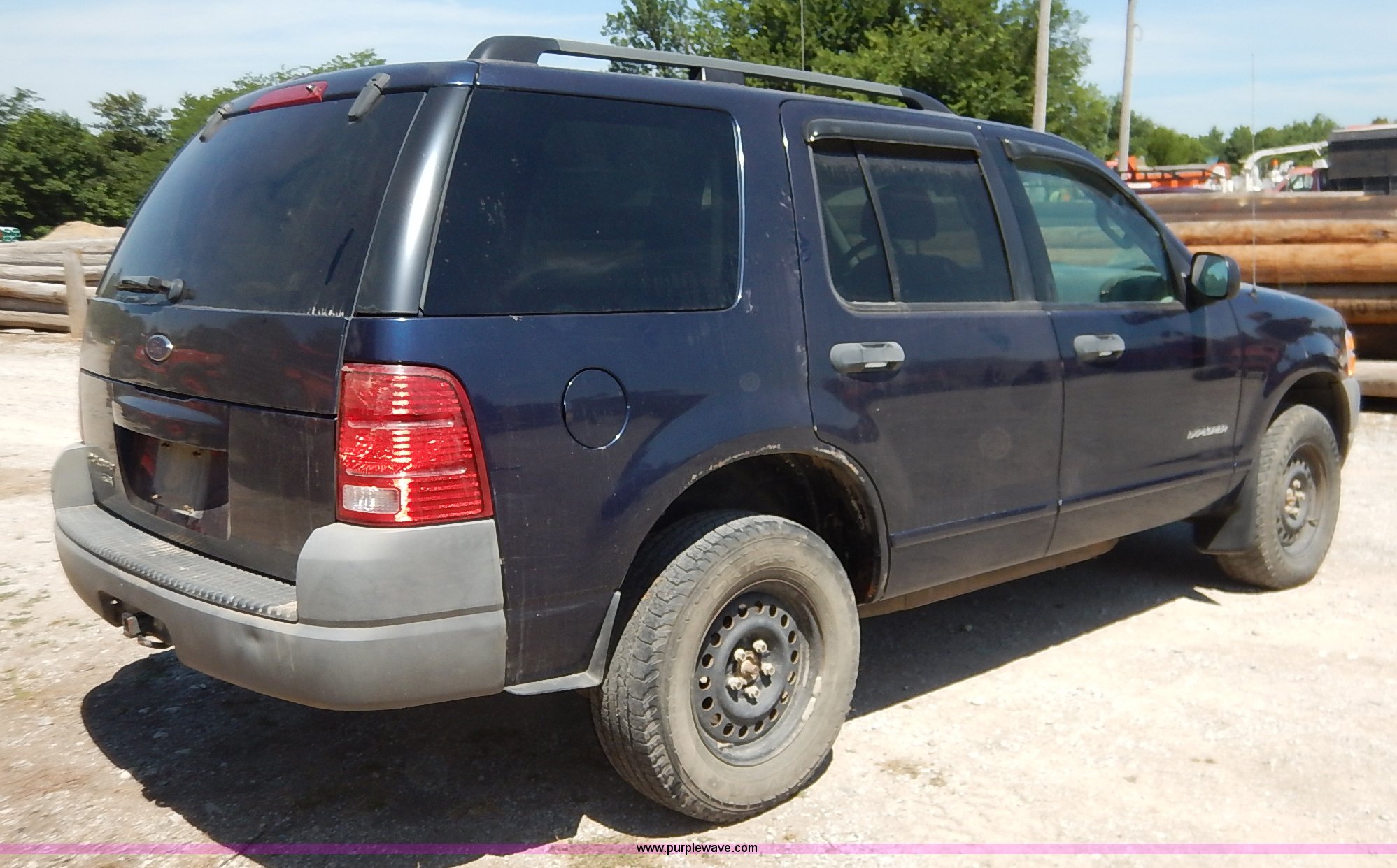 2002 Ford Explorer XLS SUV in Sabetha, KS | Item J3754 sold | Purple Wave
