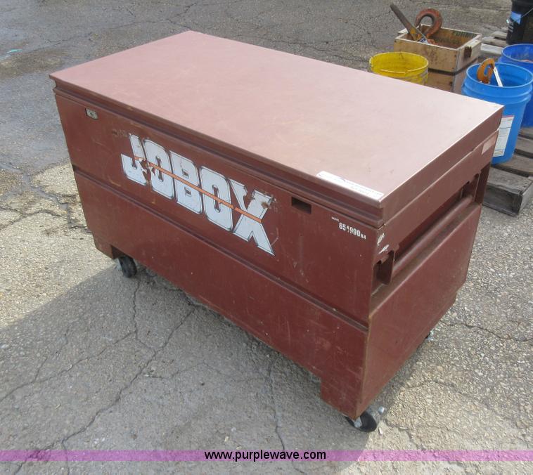 Job box in Topeka, KS | Item AO9004 sold | Purple Wave