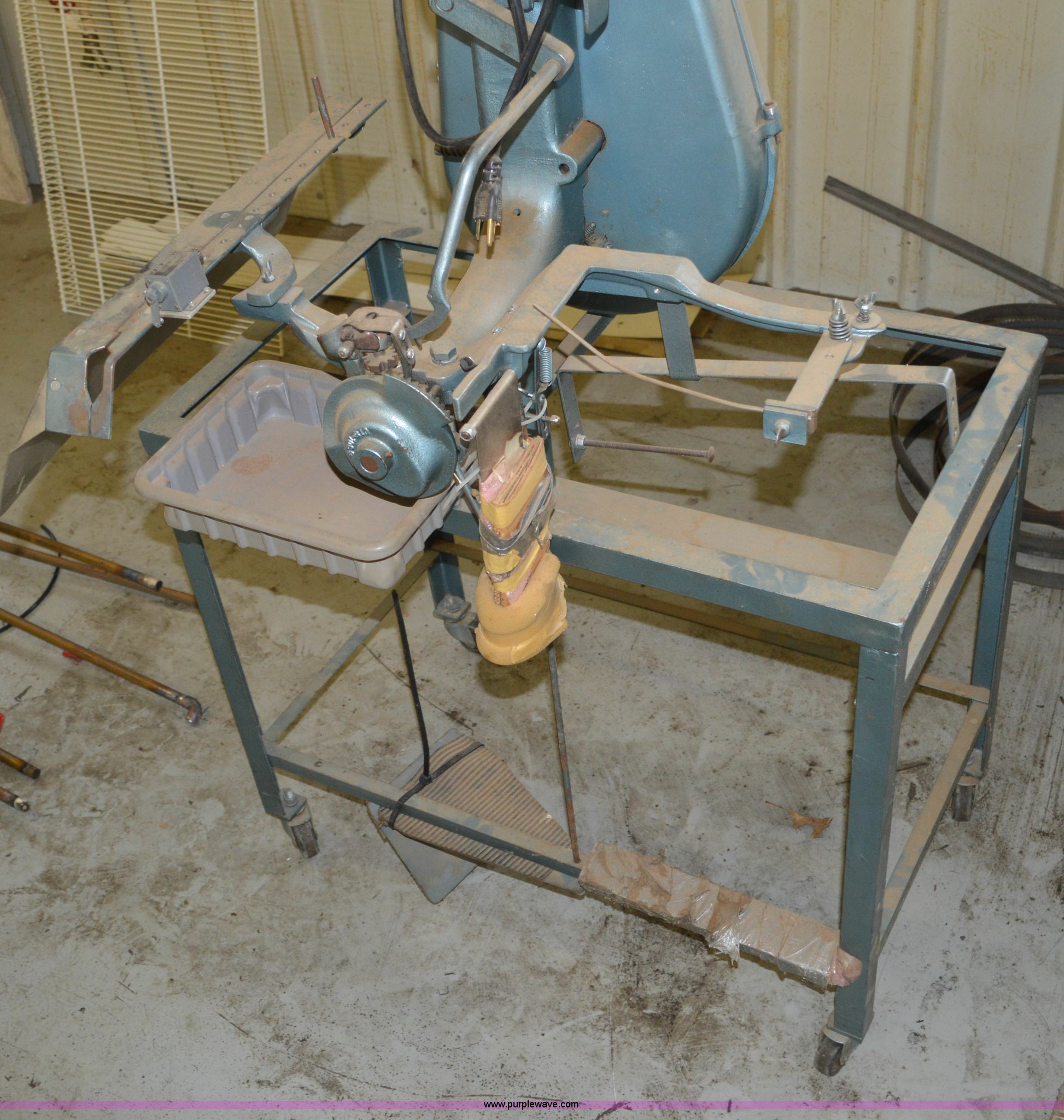 Saxmayer string tie machine in Nevada, MO | Item AO9057 sold | Purple Wave